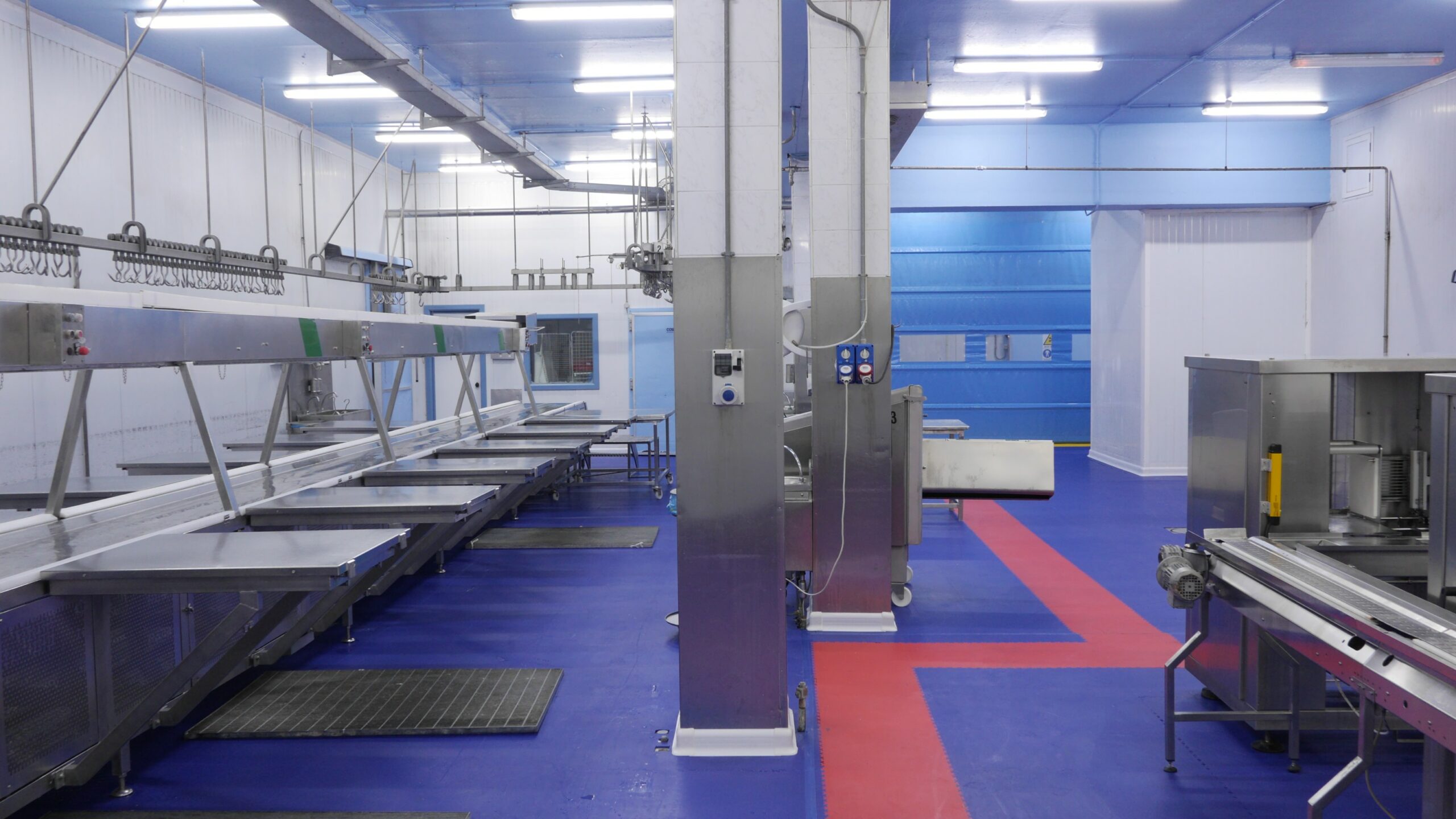 Production hall, Italy - Fortelock